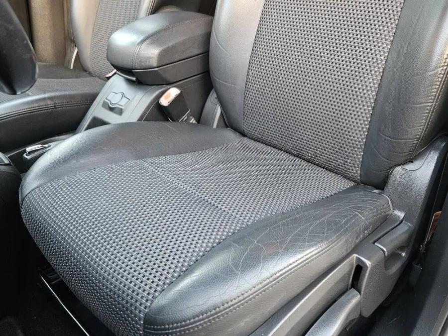 Pelēks Chevrolet Captiva 2010 Jēkabpils, ar dzinēja tilpumu 2.00 L un nobraukumu 164 tūkst. km par 4190 €, foto 12 vietnē AUTOMOTO.COM.LV