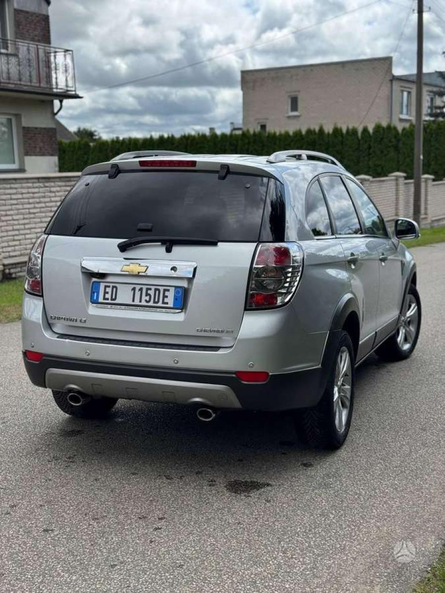 Pelēks Chevrolet Captiva 2010 Šalčininkai, ar dzinēja tilpumu 2.41 L un nobraukumu 221 tūkst. km par 4250 €, foto 7 vietnē AUTOMOTO.COM.LV