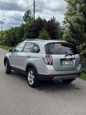 Pelēks Chevrolet Captiva 2010 Šalčininkai, ar dzinēja tilpumu 2.00 L un nobraukumu 221 tūkst. km par 4100 €, foto 5 vietnē AUTOMOTO.COM.LV