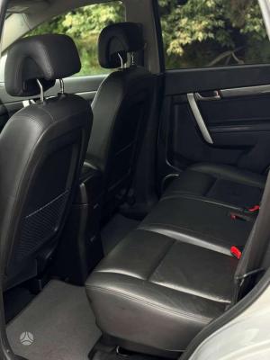 Pelēks Chevrolet Captiva 2010 Šalčininkai, ar dzinēja tilpumu 2.00 L un nobraukumu 221 tūkst. km par 4100 €, foto 18 vietnē AUTOMOTO.COM.LV