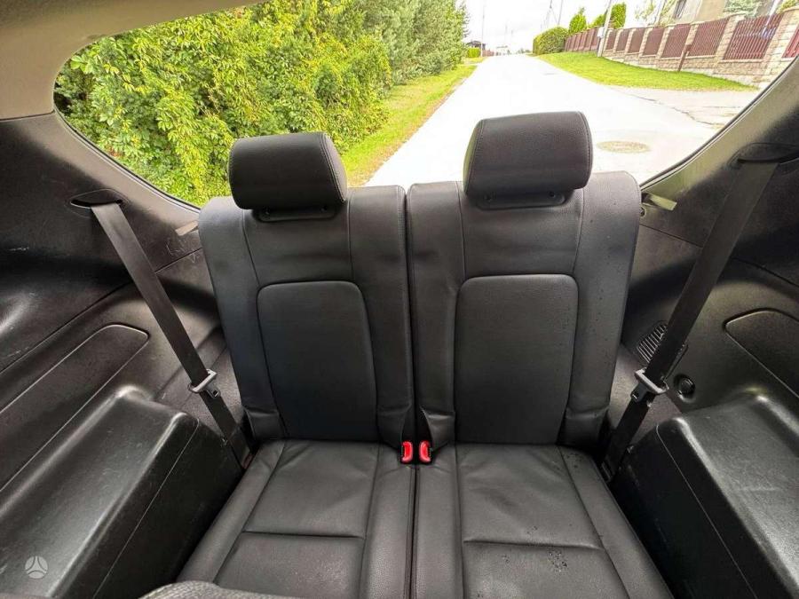 Pelēks Chevrolet Captiva 2010 Šalčininkai, ar dzinēja tilpumu 2.00 L un nobraukumu 221 tūkst. km par 4100 €, foto 29 vietnē AUTOMOTO.COM.LV