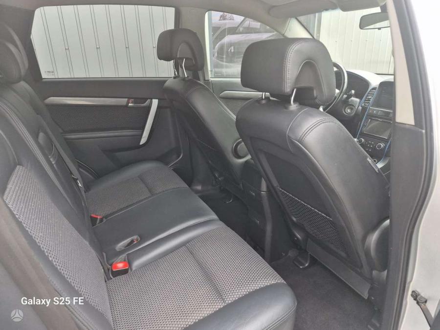 Pelēks Chevrolet Captiva 2010 Tauragė, ar dzinēja tilpumu 1.99 L un nobraukumu 161 tūkst. km par 3700 €, foto 17 vietnē AUTOMOTO.COM.LV