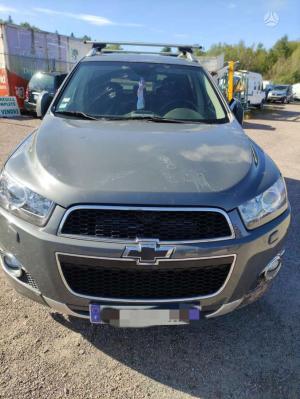 Grey Chevrolet Captiva 2011 in Kaunas, with an engine capacity of 2.20 L and mileage of 190 thousand km for 3400 €, photo  on AUTOMOTO.COM.LV