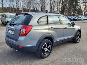 Pelēks Chevrolet Captiva 2011 Rīga, ar dzinēja tilpumu 2.00 L un nobraukumu 0 tūkst. km par 4350 €, foto 7 vietnē AUTOMOTO.COM.LV
