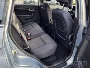 Pelēks Chevrolet Captiva 2011 Rīga, ar dzinēja tilpumu 2.00 L un nobraukumu 0 tūkst. km par 4350 €, foto 12 vietnē AUTOMOTO.COM.LV