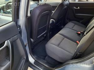 Pelēks Chevrolet Captiva 2011 Rīga, ar dzinēja tilpumu 2.00 L un nobraukumu 0 tūkst. km par 4350 €, foto 13 vietnē AUTOMOTO.COM.LV