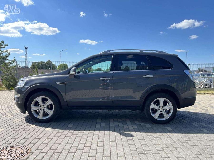 Pelēks Chevrolet Captiva 2011 Šauļi, ar dzinēja tilpumu 2.20 L un nobraukumu 192 tūkst. km par 5800 €, foto 6 vietnē AUTOMOTO.COM.LV