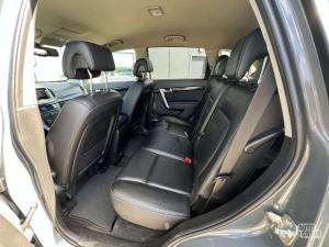 Pelēks Chevrolet Captiva 2011 Šauļi, ar dzinēja tilpumu 2.20 L un nobraukumu 192 tūkst. km par 5800 €, foto 18 vietnē AUTOMOTO.COM.LV