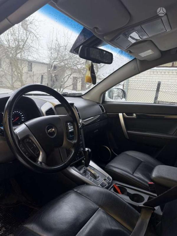 Pelēks Chevrolet Captiva 2012 Kauņa, ar dzinēja tilpumu 2.23 L un nobraukumu 168 tūkst. km par 5800 €, foto 9 vietnē AUTOMOTO.COM.LV
