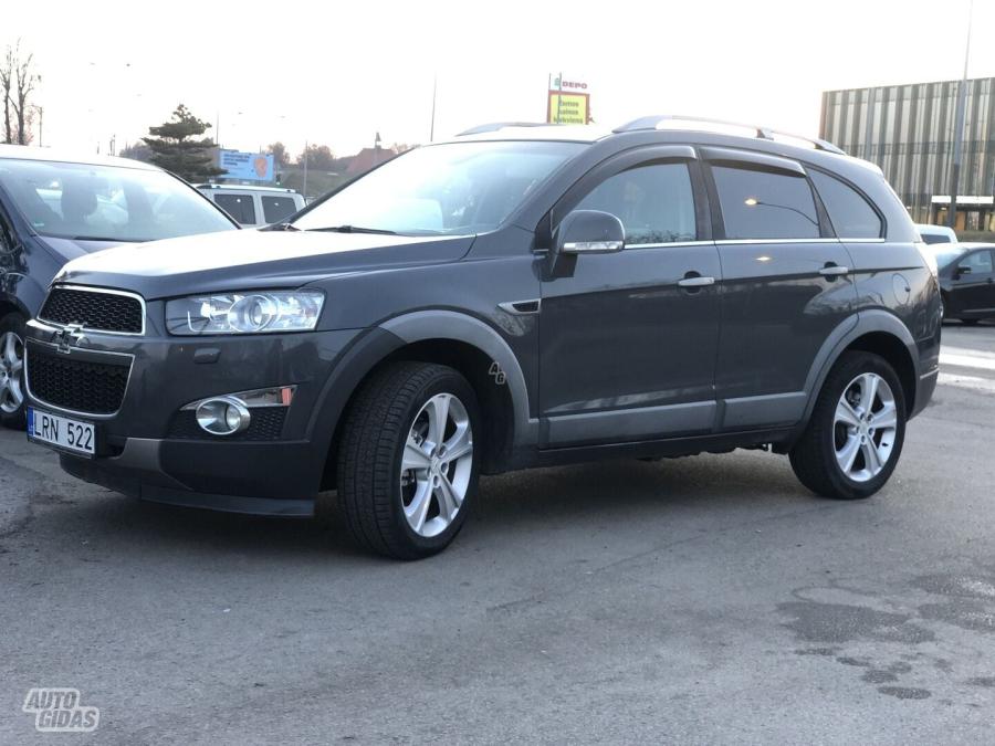 Grey Chevrolet Captiva 2012 in Klaipeda, with an engine capacity of 2.20 L and mileage of 290 thousand km for 5500 €, photo 8 on AUTOMOTO.COM.LV