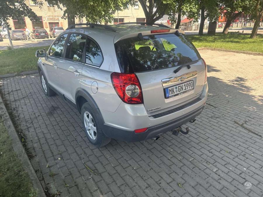 Pelēks Chevrolet Captiva 2012 Šilutė, ar dzinēja tilpumu 2.40 L un nobraukumu 139 tūkst. km par 5200 €, foto 7 vietnē AUTOMOTO.COM.LV