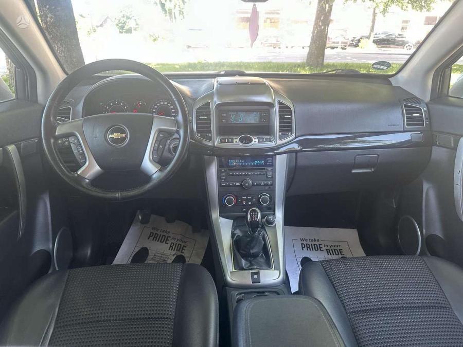 Pelēks Chevrolet Captiva 2012 Šilutė, ar dzinēja tilpumu 2.40 L un nobraukumu 139 tūkst. km par 5200 €, foto 10 vietnē AUTOMOTO.COM.LV