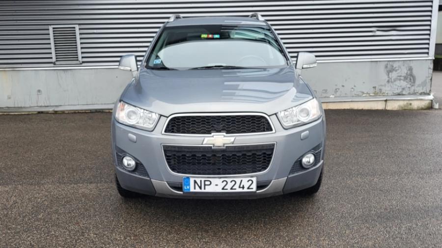 Grey Chevrolet Captiva 2012 in Riga, with an engine capacity of 2.40 L and mileage of 167 thousand km for 7850 €, photo 7 on AUTOMOTO.COM.LV
