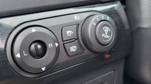 Grey Chevrolet Captiva 2012 in Riga, with an engine capacity of 2.40 L and mileage of 167 thousand km for 7850 €, photo 12 on AUTOMOTO.COM.LV