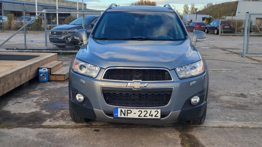 Grey Chevrolet Captiva 2012 in Riga, with an engine capacity of 2.40 L and mileage of 167 thousand km for 7850 €, photo 23 on AUTOMOTO.COM.LV