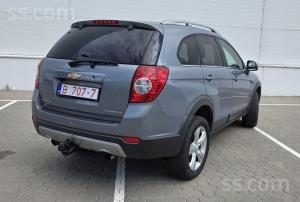 Grey Chevrolet Captiva 2012 in Riga, with an engine capacity of 2.20 L and mileage of 179 thousand km for 5995 €, photo 7 on AUTOMOTO.COM.LV