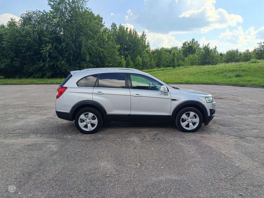 Pelēks Chevrolet Captiva 2012 Kauņa, ar dzinēja tilpumu 2.23 L un nobraukumu 150 tūkst. km par 5500 €, foto 8 vietnē AUTOMOTO.COM.LV