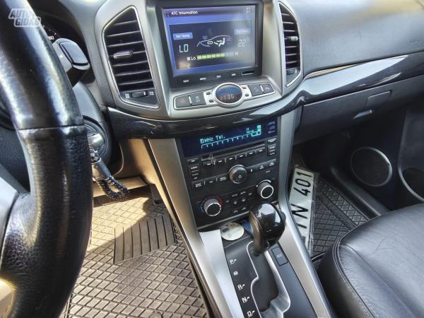 Grey Chevrolet Captiva 2012 in Mazeikiai, with an engine capacity of 2.20 L and mileage of 217 thousand km for 4800 €, photo 10 on AUTOMOTO.COM.LV