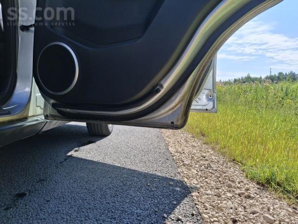 Pelēks Chevrolet Captiva 2012 Rīga, ar dzinēja tilpumu 2.20 L un nobraukumu 262 tūkst. km par 5200 €, foto 8 vietnē AUTOMOTO.COM.LV
