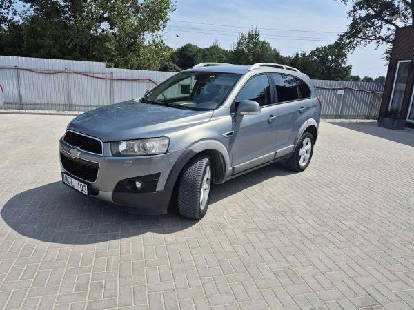 Grey Chevrolet Captiva 2012 in Sakiai, with an engine capacity of 2.23 L and mileage of 267 thousand km for 4500 €, photo 10 on AUTOMOTO.COM.LV