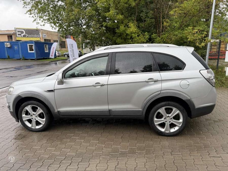 Pelēks Chevrolet Captiva 2012 Viļņa, ar dzinēja tilpumu 2.20 L un nobraukumu 233 tūkst. km par 4200 €, foto 7 vietnē AUTOMOTO.COM.LV