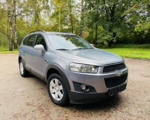 Grey Chevrolet Captiva 2012 in Riga, with an engine capacity of 2.40 L and mileage of 0 thousand km for 5970 €, photo  on AUTOMOTO.COM.LV