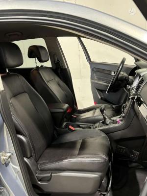Pelēks Chevrolet Captiva 2013 Klaipėda, ar dzinēja tilpumu 2.23 L un nobraukumu 211 tūkst. km par 6999 €, foto 6 vietnē AUTOMOTO.COM.LV