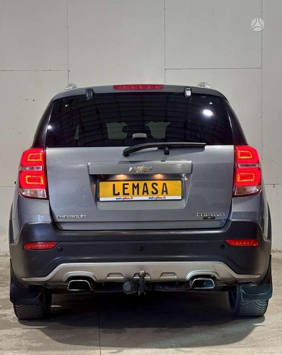 Pelēks Chevrolet Captiva 2013 Klaipėda, ar dzinēja tilpumu 2.23 L un nobraukumu 211 tūkst. km par 6999 €, foto 13 vietnē AUTOMOTO.COM.LV
