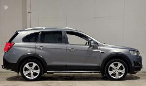 Pelēks Chevrolet Captiva 2013 Klaipėda, ar dzinēja tilpumu 2.23 L un nobraukumu 211 tūkst. km par 6999 €, foto 29 vietnē AUTOMOTO.COM.LV
