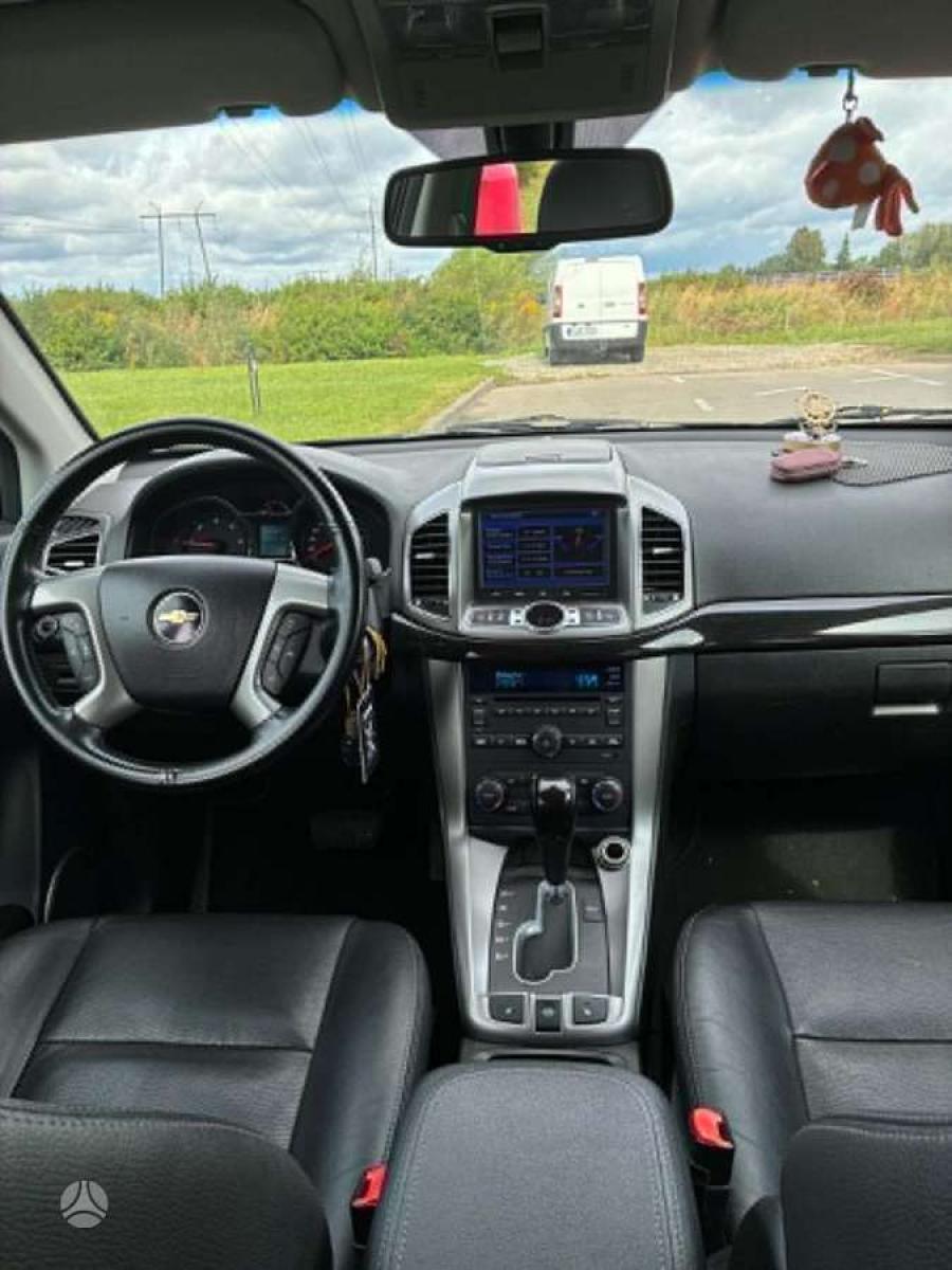 Pelēks Chevrolet Captiva 2013 Šauļi, ar dzinēja tilpumu 2.20 L un nobraukumu 114 tūkst. km par 7500 €, foto 6 vietnē AUTOMOTO.COM.LV
