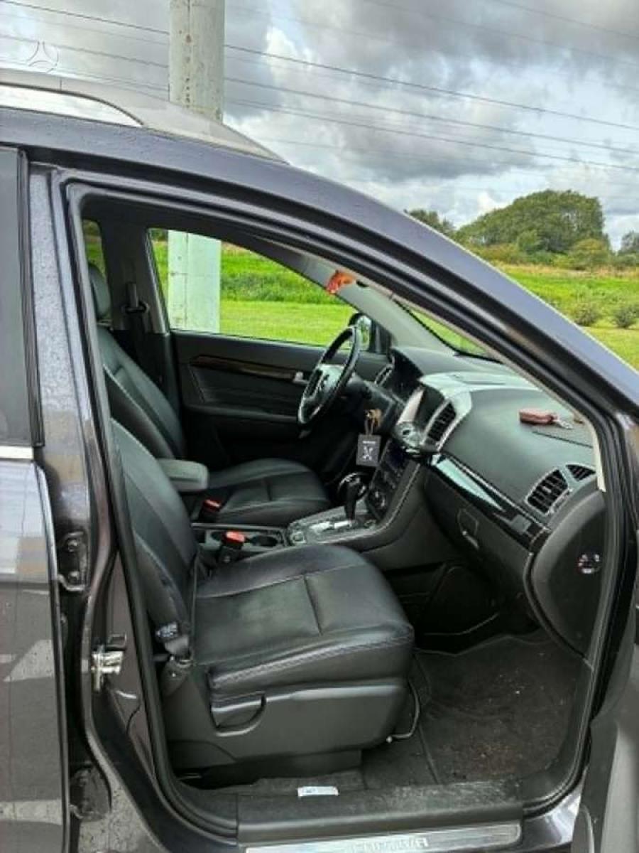 Pelēks Chevrolet Captiva 2013 Šauļi, ar dzinēja tilpumu 2.20 L un nobraukumu 114 tūkst. km par 7500 €, foto 7 vietnē AUTOMOTO.COM.LV