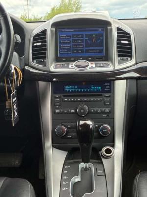Pelēks Chevrolet Captiva 2013 Šauļi, ar dzinēja tilpumu 2.20 L un nobraukumu 114 tūkst. km par 7500 €, foto 9 vietnē AUTOMOTO.COM.LV