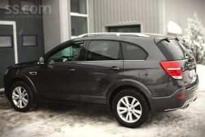 Grey Chevrolet Captiva 2014 in Riga, with an engine capacity of 2.20 L and mileage of 0 thousand km for 5990 €, photo 4 on AUTOMOTO.COM.LV