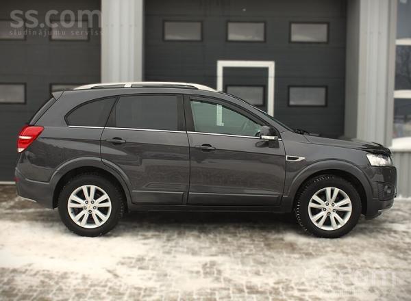 Grey Chevrolet Captiva 2014 in Riga, with an engine capacity of 2.20 L and mileage of 0 thousand km for 5990 €, photo 7 on AUTOMOTO.COM.LV