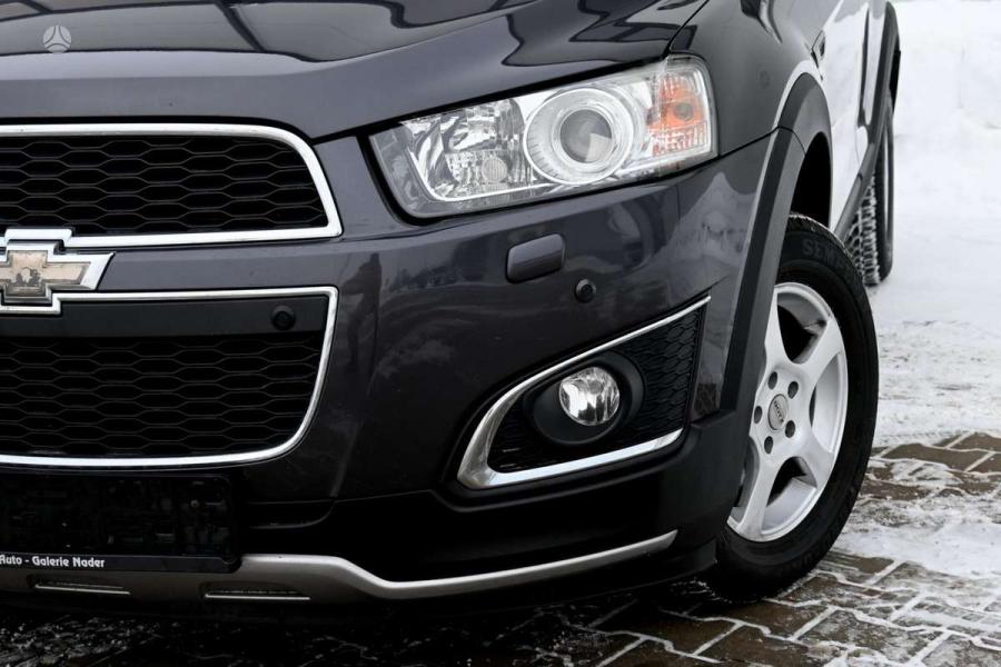 Pelēks Chevrolet Captiva 2014 Kretinga, ar dzinēja tilpumu 2.20 L un nobraukumu 245 tūkst. km par 7499 €, foto 5 vietnē AUTOMOTO.COM.LV