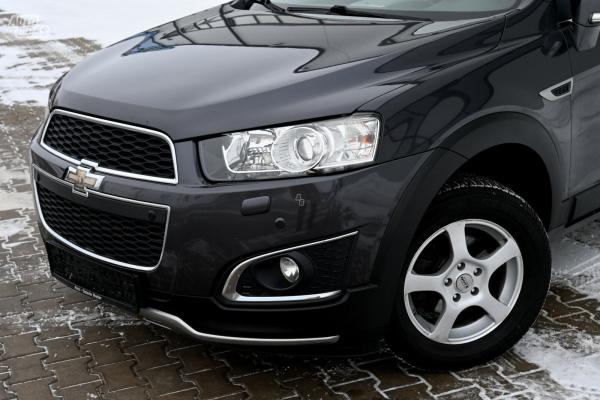Pelēks Chevrolet Captiva 2014 Kretinga, ar dzinēja tilpumu 2.20 L un nobraukumu 245 tūkst. km par 7499 €, foto 4 vietnē AUTOMOTO.COM.LV