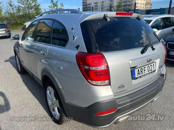 Grey Chevrolet Captiva 2014 in Parnu, with an engine capacity of 2.20 L and mileage of 295 thousand km for 5999 €, photo 2 on AUTOMOTO.COM.LV