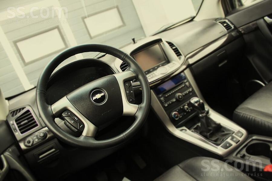 Pelēks Chevrolet Captiva 2014 Rīga, ar dzinēja tilpumu 2.20 L un nobraukumu 0 tūkst. km par 5750 €, foto 33 vietnē AUTOMOTO.COM.LV