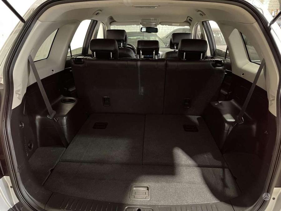 Pelēks Chevrolet Captiva 2014 Klaipėda, ar dzinēja tilpumu 2.23 L un nobraukumu 209 tūkst. km par 5999 €, foto 8 vietnē AUTOMOTO.COM.LV