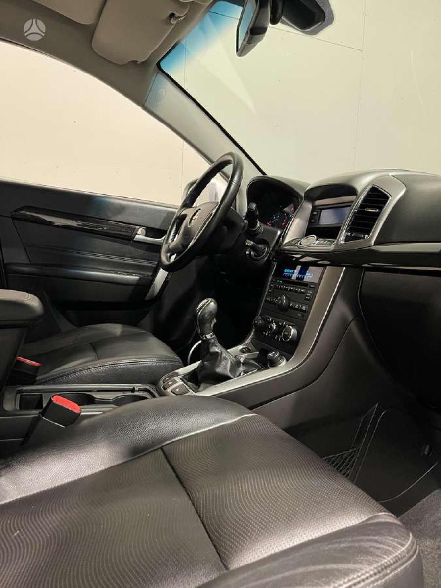 Pelēks Chevrolet Captiva 2014 Klaipėda, ar dzinēja tilpumu 2.23 L un nobraukumu 209 tūkst. km par 5999 €, foto 26 vietnē AUTOMOTO.COM.LV