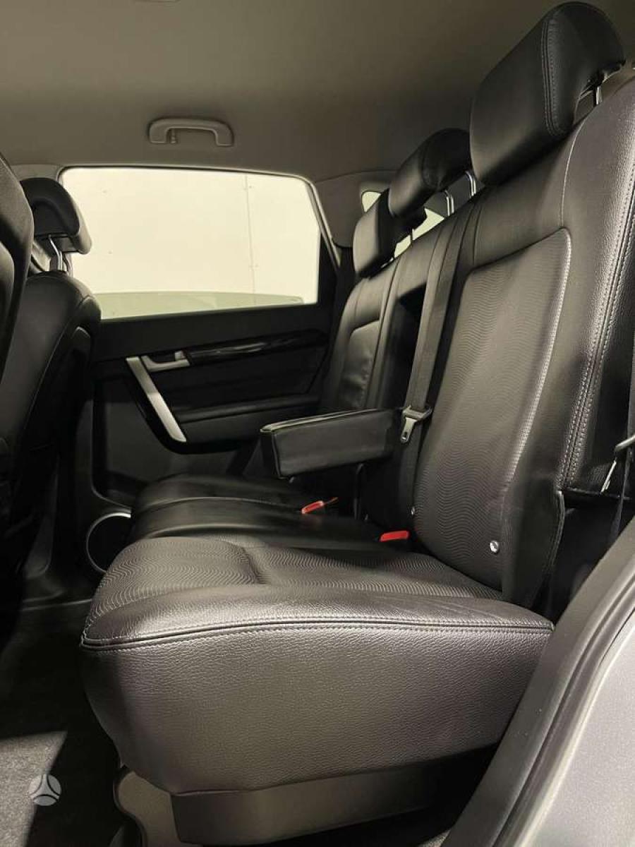 Pelēks Chevrolet Captiva 2014 Klaipėda, ar dzinēja tilpumu 2.23 L un nobraukumu 209 tūkst. km par 5999 €, foto 33 vietnē AUTOMOTO.COM.LV