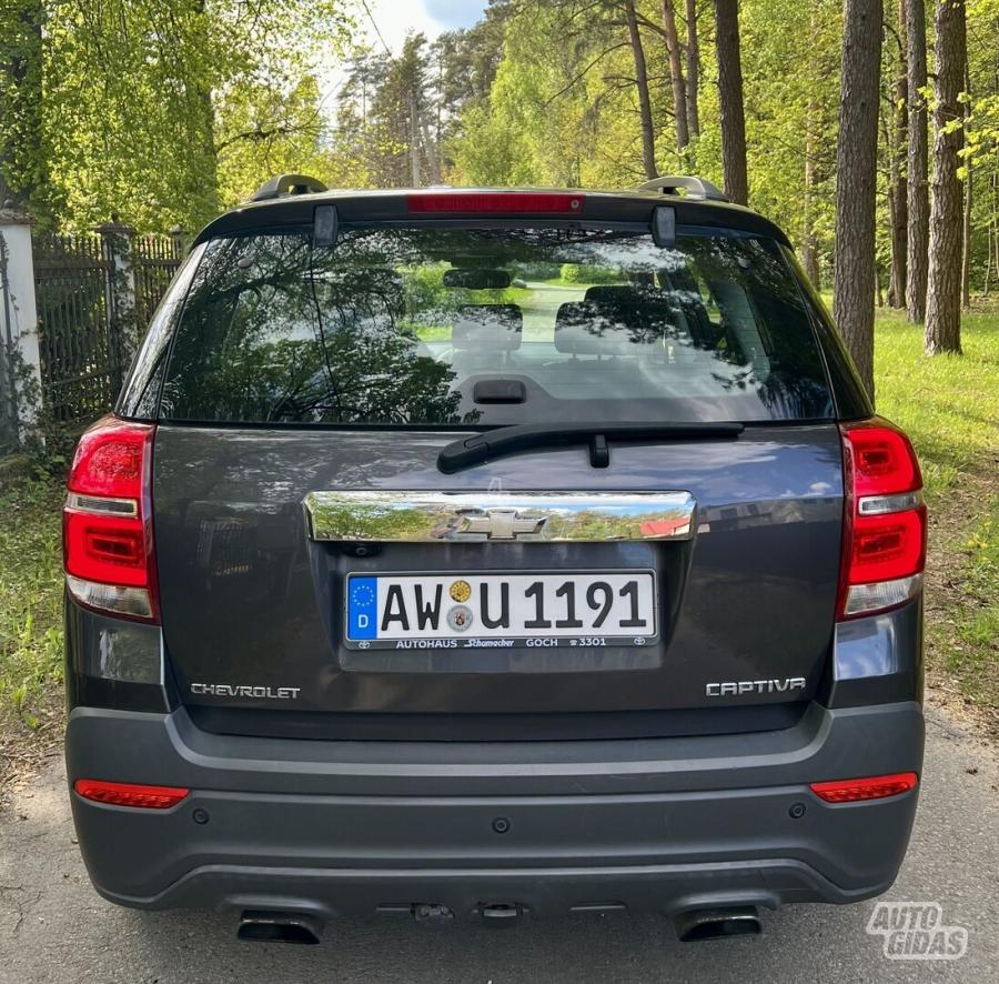 Pelēks Chevrolet Captiva 2014 Viļņa, ar dzinēja tilpumu 2.20 L un nobraukumu 202 tūkst. km par 6200 €, foto 8 vietnē AUTOMOTO.COM.LV