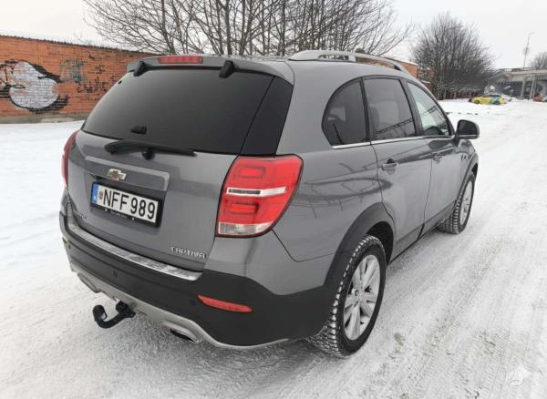 Pelēks Chevrolet Captiva 2015 Šauļi, ar dzinēja tilpumu 2.20 L un nobraukumu 173 tūkst. km par 6200 €, foto 4 vietnē AUTOMOTO.COM.LV