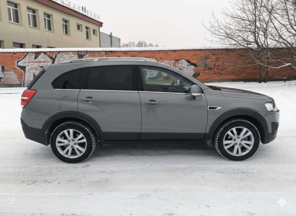 Pelēks Chevrolet Captiva 2015 Šauļi, ar dzinēja tilpumu 2.20 L un nobraukumu 173 tūkst. km par 6200 €, foto 7 vietnē AUTOMOTO.COM.LV