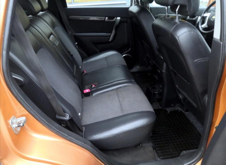 Oranžs Chevrolet Captiva 2006 Rīga, ar dzinēja tilpumu 2.00 L un nobraukumu 289 tūkst. km par 3300 €, foto 11 vietnē AUTOMOTO.COM.LV