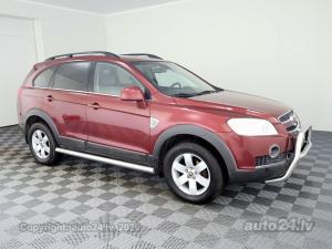 Sarkans Chevrolet Captiva 2007 Tallina, ar dzinēja tilpumu 2.00 L un nobraukumu 328 tūkst. km par 1999 €, foto  vietnē AUTOMOTO.COM.LV