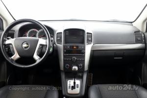 Red Chevrolet Captiva 2007 in Tallinn, with an engine capacity of 2.00 L and mileage of 328 thousand km for 1999 €, photo 6 on AUTOMOTO.COM.LV