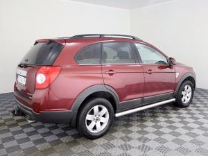 Sarkans Chevrolet Captiva 2007 Tallina, ar dzinēja tilpumu 2.00 L un nobraukumu 328 tūkst. km par 1899 €, foto 12 vietnē AUTOMOTO.COM.LV