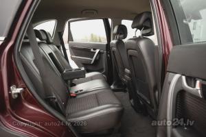 Sarkans Chevrolet Captiva 2012 Tartu, ar dzinēja tilpumu 2.20 L un nobraukumu 173 tūkst. km par 4999 €, foto 14 vietnē AUTOMOTO.COM.LV