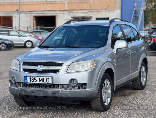 Chevrolet Captiva 2008 in Narva, with an engine capacity of 2.40 L and mileage of 246 thousand km for 1500 €, photo 1 on AUTOMOTO.COM.LV
